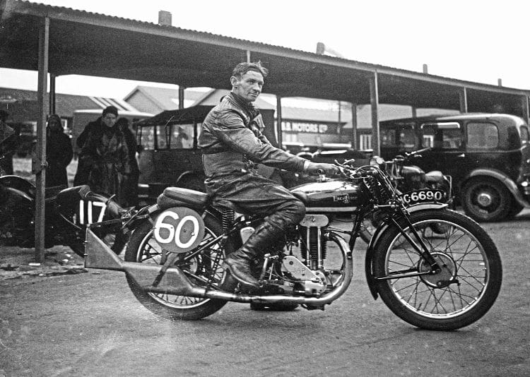 A Clubman at Brooklands | The Classic Motorcycle